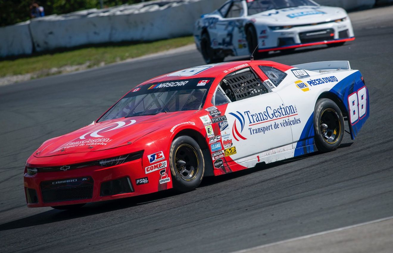 Simon Charbonneau de retour en NASCAR Canada! - NASCAR Canada Series